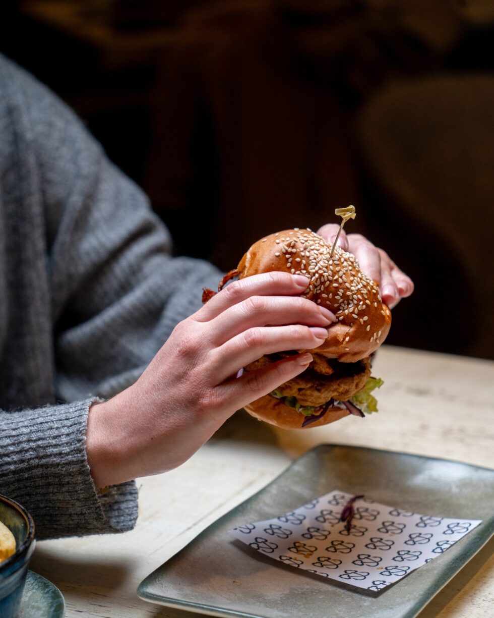 Bar and Lounges | The Fish Hotel Broadway